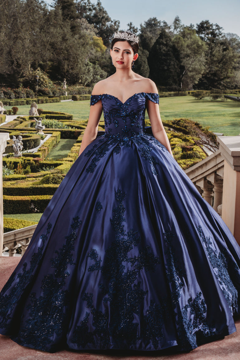 Quinceañera Dress Store | Quinceañera Dress Shop | AmaBella